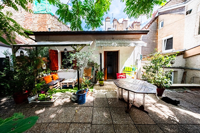 Maison à vendre - Dijon, Centre-ville - 2 pièces - 1 chambre