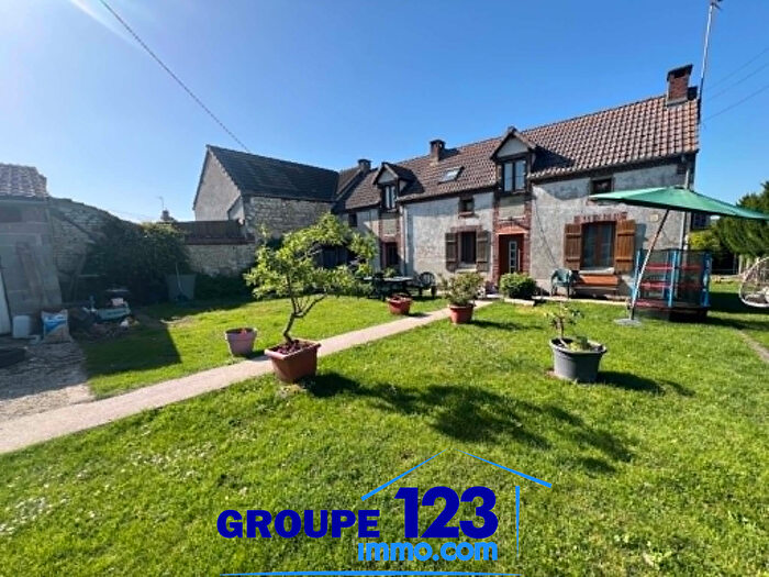 Maison 4 pièces à vendre à Chassy