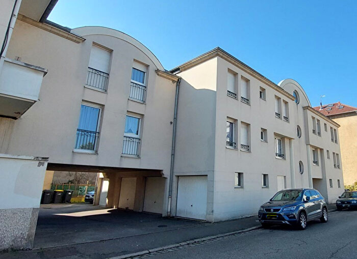 Appartement à louer - Metz, Nouvelle ville - 4 pièces - 3 chambres