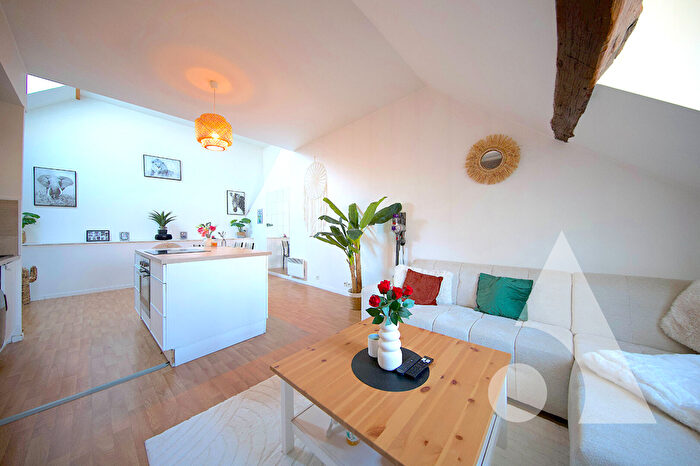 Appartement 2 pièces à Corbeil-Essonnes, Centre Essonnes, à vendre