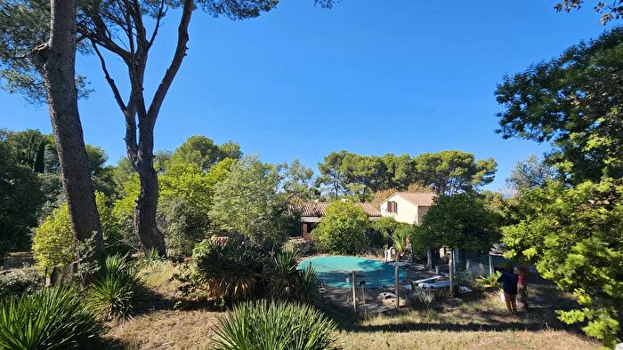 Maison à vendre - Moussan - 4 pièces - 4 chambres