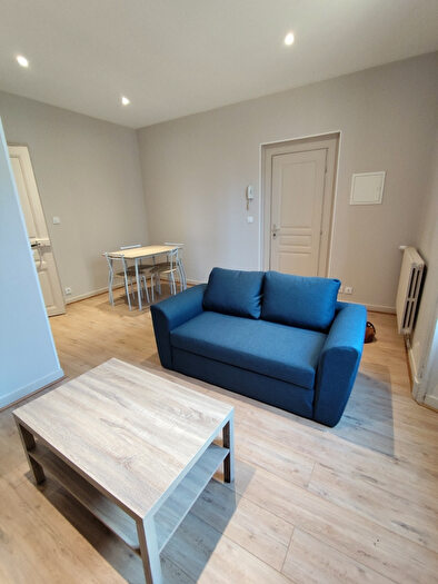 Appartement à louer - Aurillac, Centre-ville - 2 pièces - 1 chambre