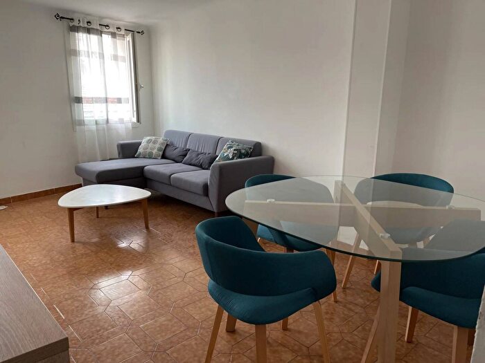 Centre Ville, Aix-en-Provence - Appartement 2 pièces à louer