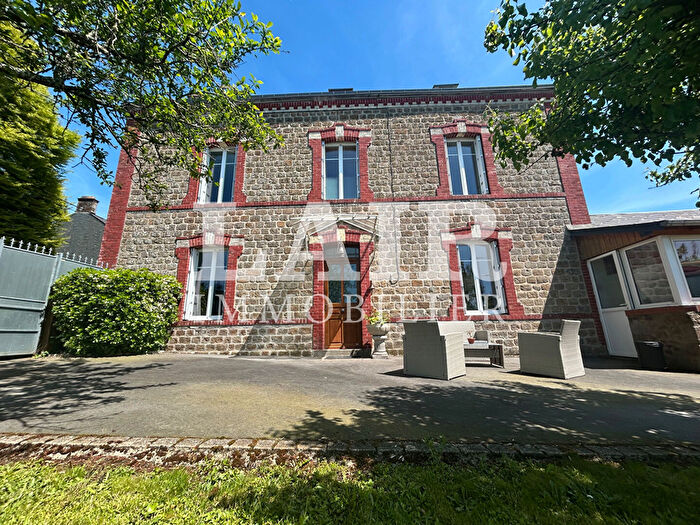 Maison à vendre - La Ferté-Macé - 5 pièces - 4 chambres