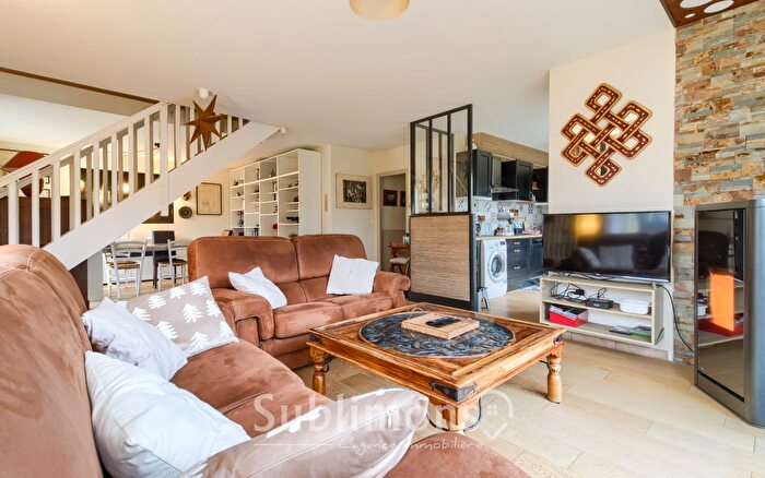 Maison à vendre - Theix - 10 pièces - 7 chambres