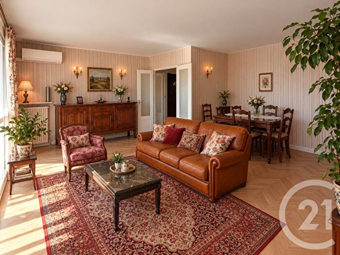 Appartement 3 pièces à vendre à Saint-Maurice, Ecluse