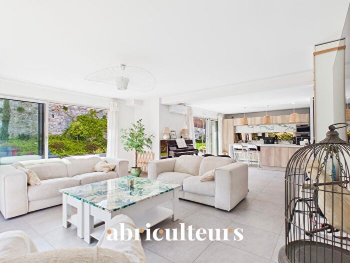 Maison 4 pièces à vendre - Saint-Laurent-du-Var, Centre-ville, Rascas, Notre-Dame, Condamines