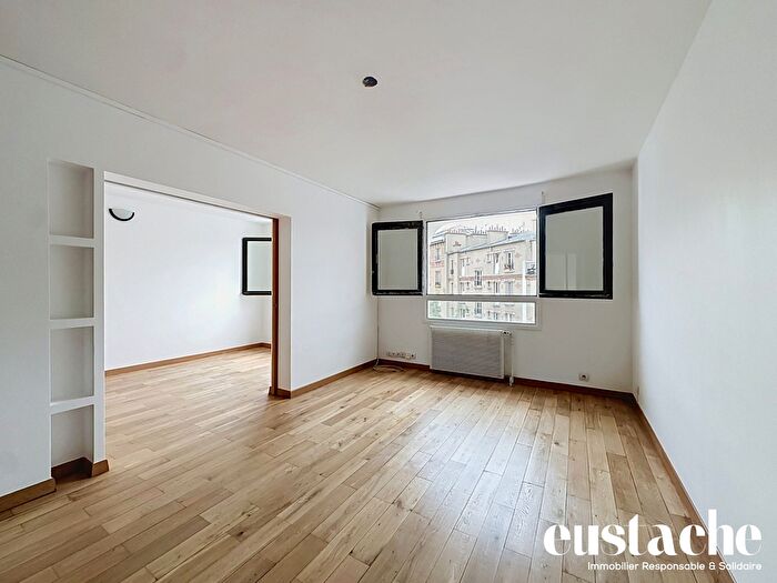 Paris 20ème, Saint-Blaise : Appartement 3 pièces à vendre