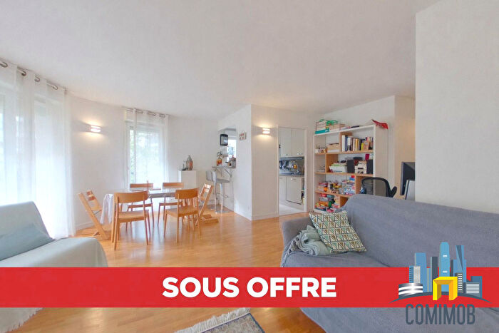 Appartement à vendre - Courbevoie, Faubourg de lArche - 4 pièces - 3 chambres