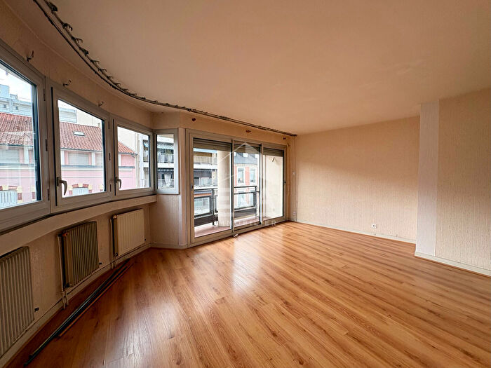 Appartement 5 pièces à Tarbes, Foirail, à vendre