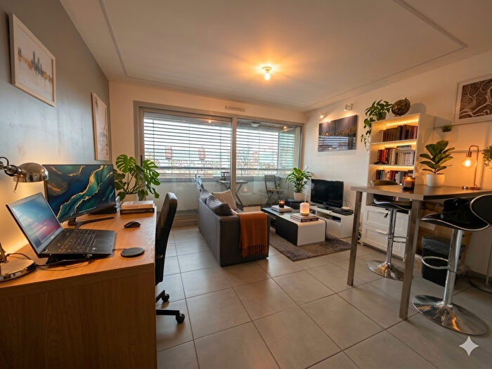 Appartement à vendre - Lyon e , Sans Souci, Dauphiné - 2 pièces - 1 chambre