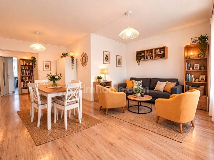 Fresnes, Charcot, Zola : Appartement 3 pièces à vendre