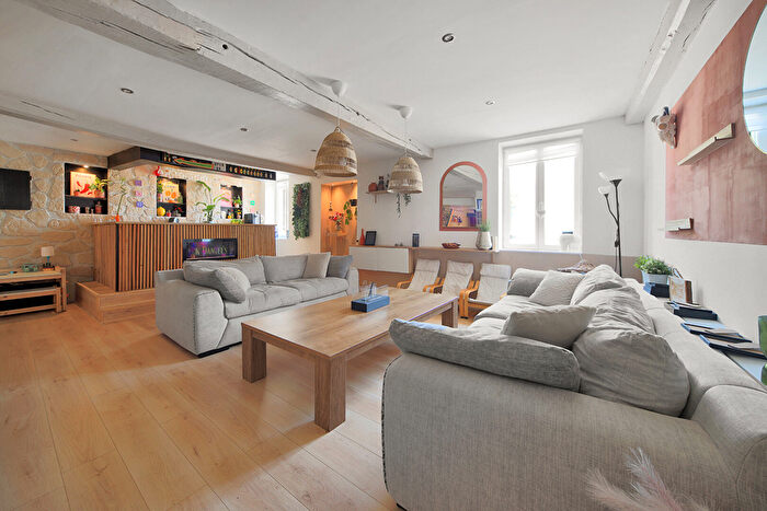 Maison 5 pièces à vendre à Beuvry-la-Forêt
