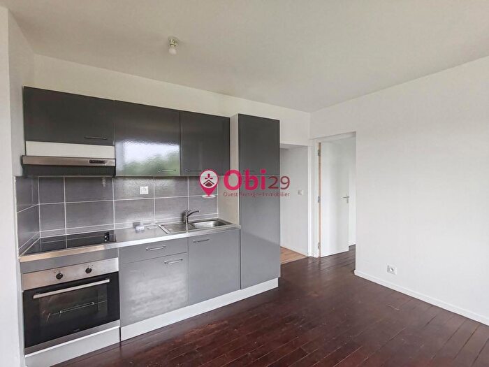 Appartement à louer - Morlaix, Porte de Plaisance, Gare - 3 pièces - 2 chambres