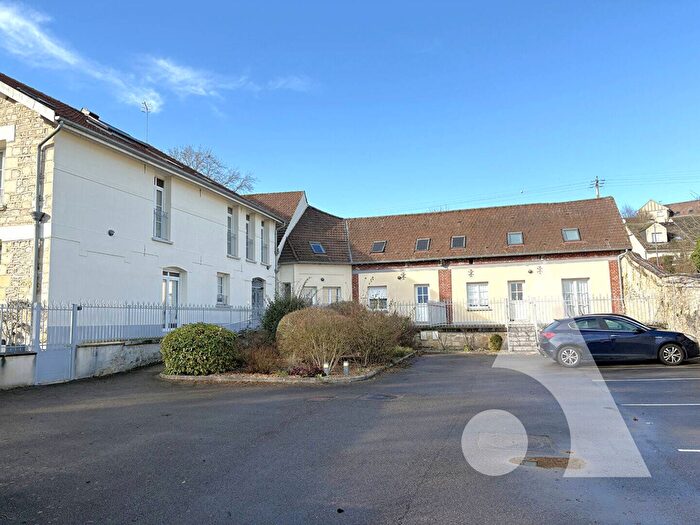 Appartement à louer - Ouest, Margny-lès-Compiègne - 3 pièces - 2 chambres