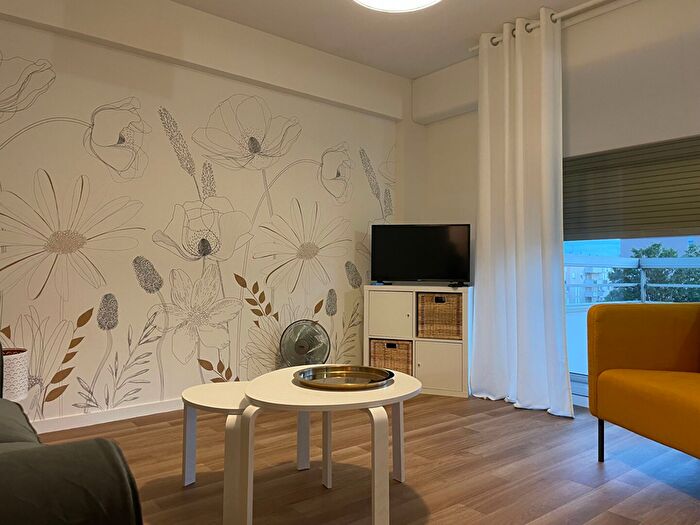 Appartement à louer - Talant, Centre-ville - 2 pièces - 1 chambre