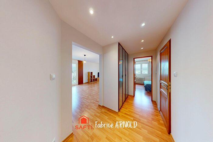 Appartement à vendre - Thionville, Centre-ville, Gare - 2 pièces - 1 chambre