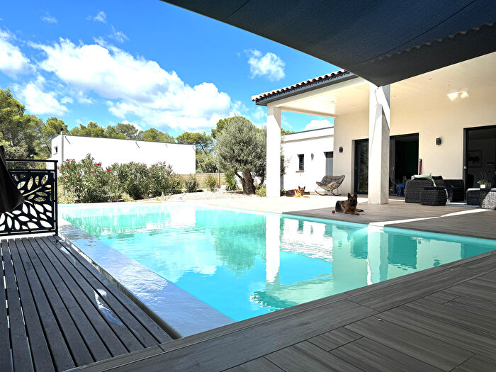 Maison à vendre - Nîmes, Vacquerolles, Golf - 10 pièces - 4 chambres