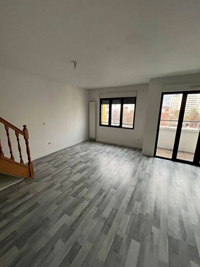 Appartement 4 pièces à Centre Ville-Calais, Argenteuil, à louer