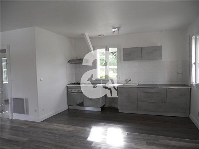 Vic-sur-Aisne - Appartement 3 pièces à louer