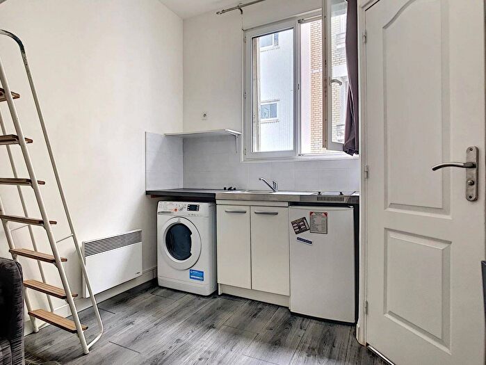 Appartement 1 pièce à Léon-Blum Folie-Regnault, Paris 11ème arrondissement, à louer