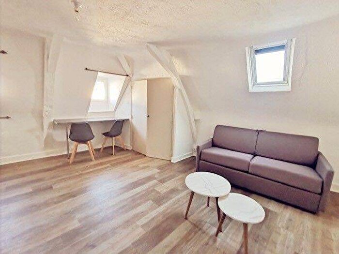 Appartement 1 pièce à louer - Centre Ville Rive Gauche, Laval