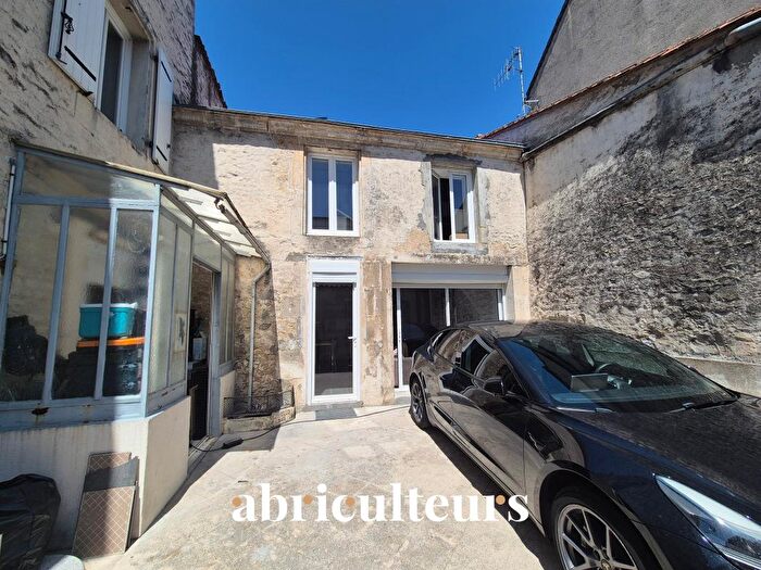Jarnac - Maison 7 pièces à vendre