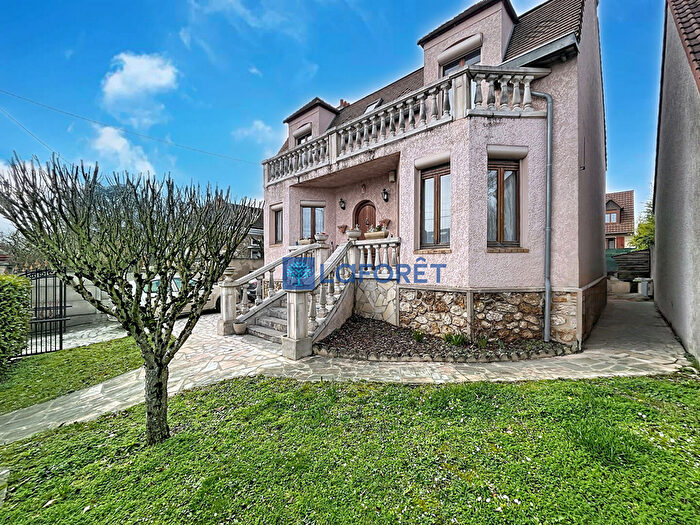 Maison à vendre - Savigny-sur-Orge, Côteau - 6 pièces - 4 chambres