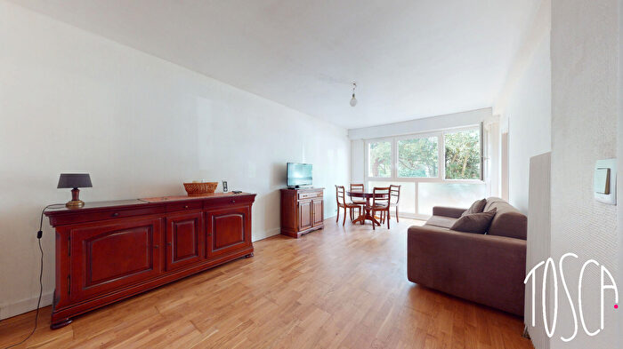 Thiais, Centre-ville : Appartement 3 pièces à vendre