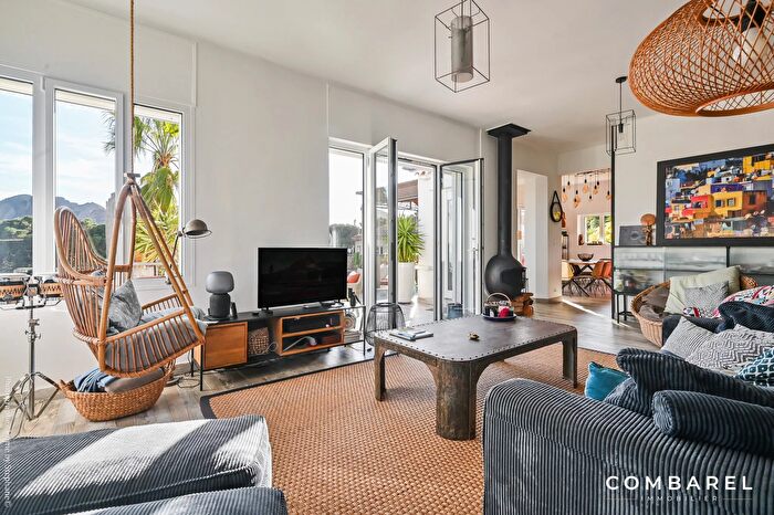 Appartement à vendre - La Ciotat, Centre-ville - 4 pièces - 3 chambres