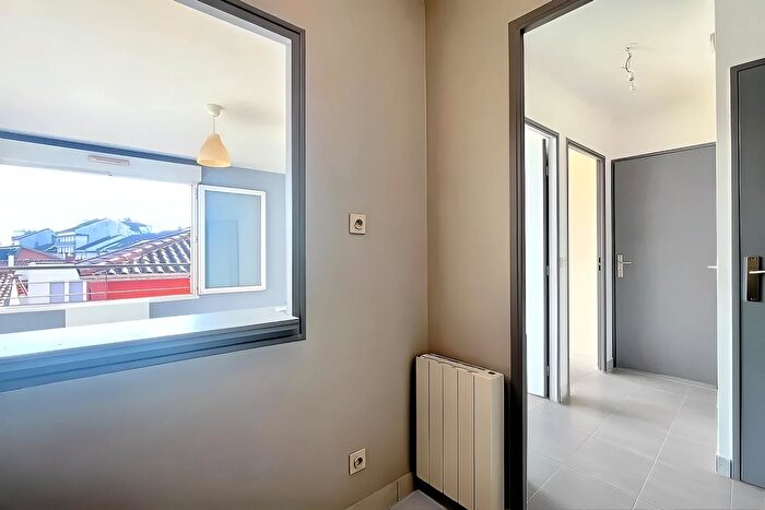 Appartement à vendre - Lyon e , Croix Rousse Est - 2 pièces - 1 chambre