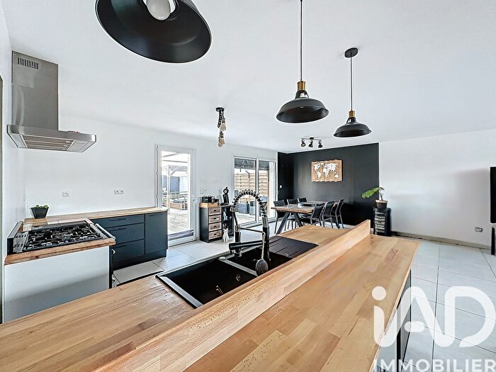 Maison à vendre - Saint-Ouen-dAunis - 4 pièces - 3 chambres