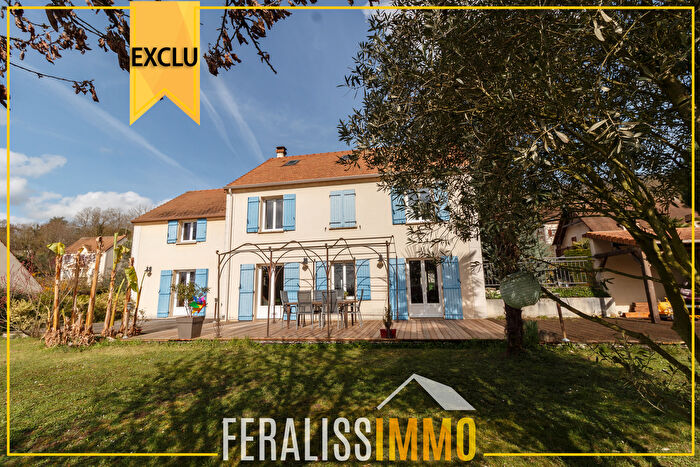 Maison à vendre - Meulan-en-Yvelines - 10 pièces - 6 chambres