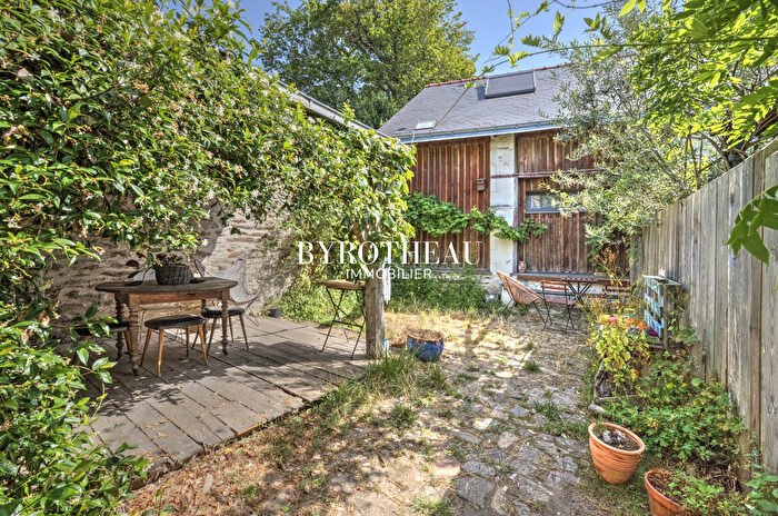 Maison 6 pièces à Feneu, à vendre