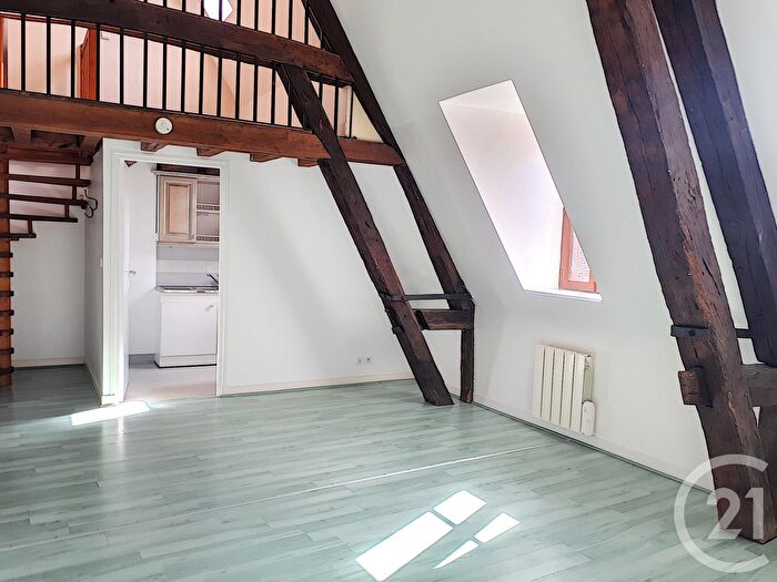 Auxerre, Centre-ville : Appartement 1 pièce à louer