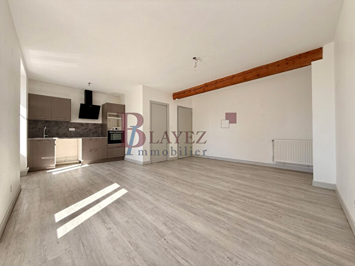 Appartement 4 pièces à louer à Sornac