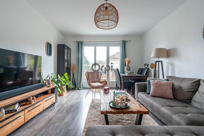 Appartement à vendre - Saint-Maur-des-Fossés, La Varenne - 3 pièces - 2 chambres