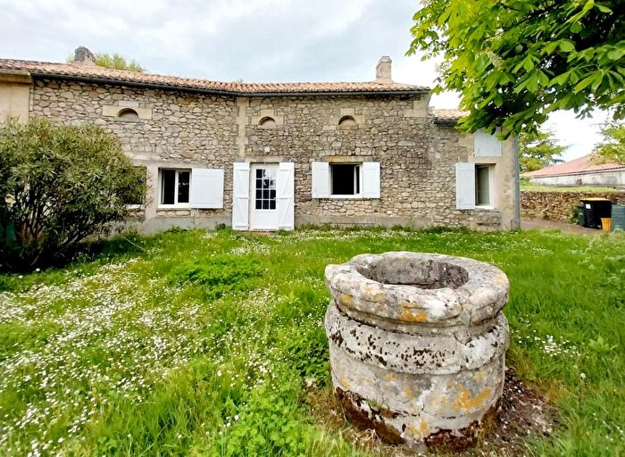 Blasimon - Maison 3 pièces à louer