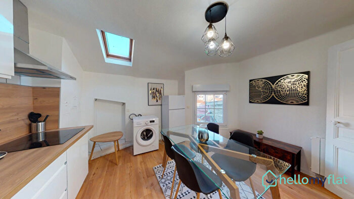 Appartement à louer - Reims, Barbâtre - 3 pièces - 2 chambres