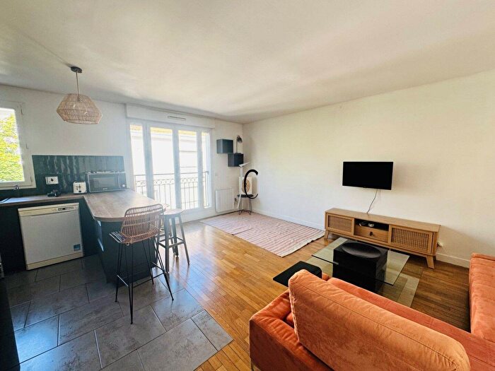 Suresnes - Appartement 2 pièces à louer