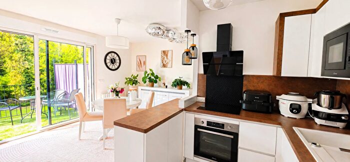 Appartement 3 pièces à Fontenay-Trésigny, à vendre
