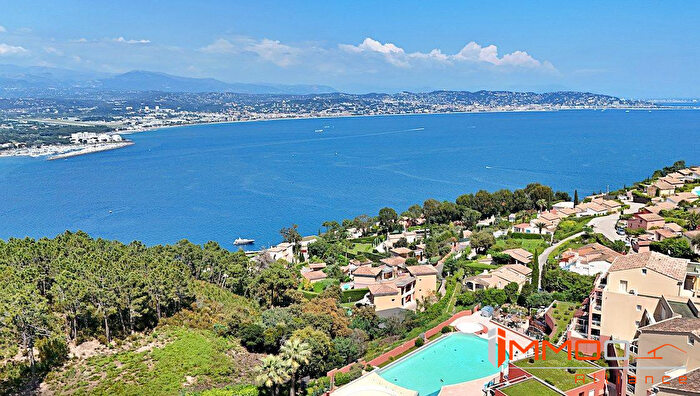 Appartement à vendre - Théoule-sur-Mer - 3 pièces - 2 chambres