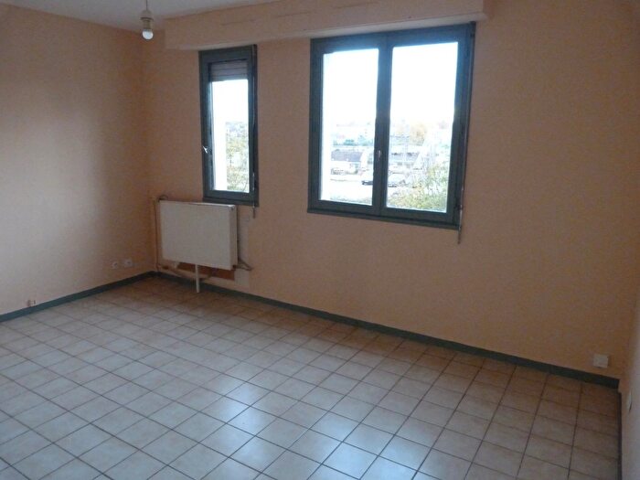 Appartement à vendre - Vierzon, Centre-ville - 1 pièce