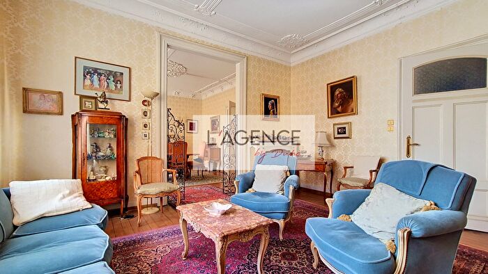 Appartement 5 pièces à Thionville, Centre-ville, Gare, à vendre