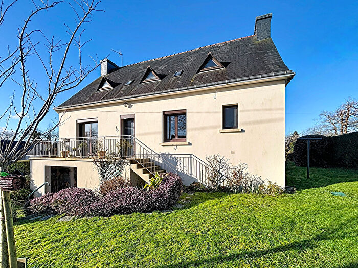 Maison à vendre - Mellac - 6 pièces - 4 chambres