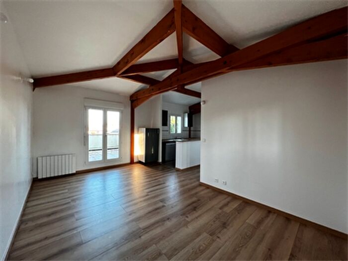 Chelles, Chelles Sud, Grande Prairie, Bords de Marne : Appartement 3 pièces à louer