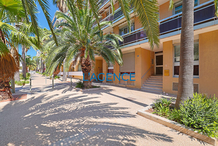 Hyères, Centre-ville - Appartement 4 pièces à vendre