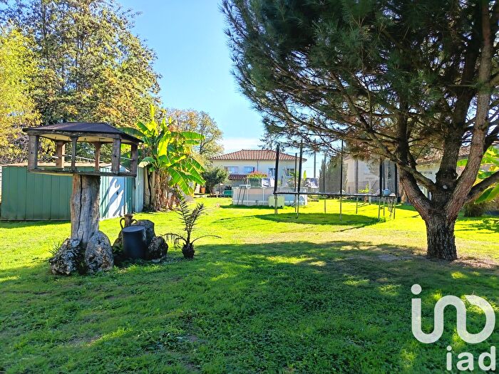 Maison à vendre - Les Églisottes-et-Chalaures - 4 pièces - 3 chambres