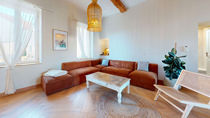 Appartement à vendre - Saint-Raphaël, Centre-ville - 4 pièces - 3 chambres