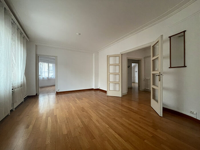 Appartement à vendre - Vichy, Quartier de France - 4 pièces - 3 chambres